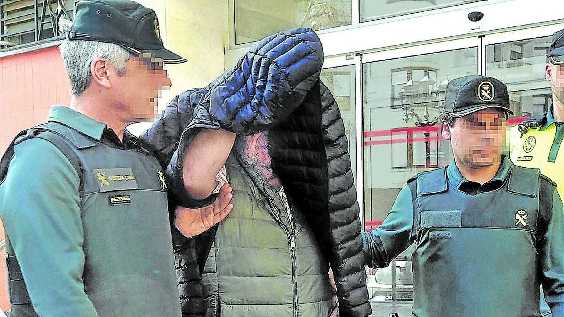 El Autor Del Triple Atropello De Cantabria Casi Se Estrella Antes Con
